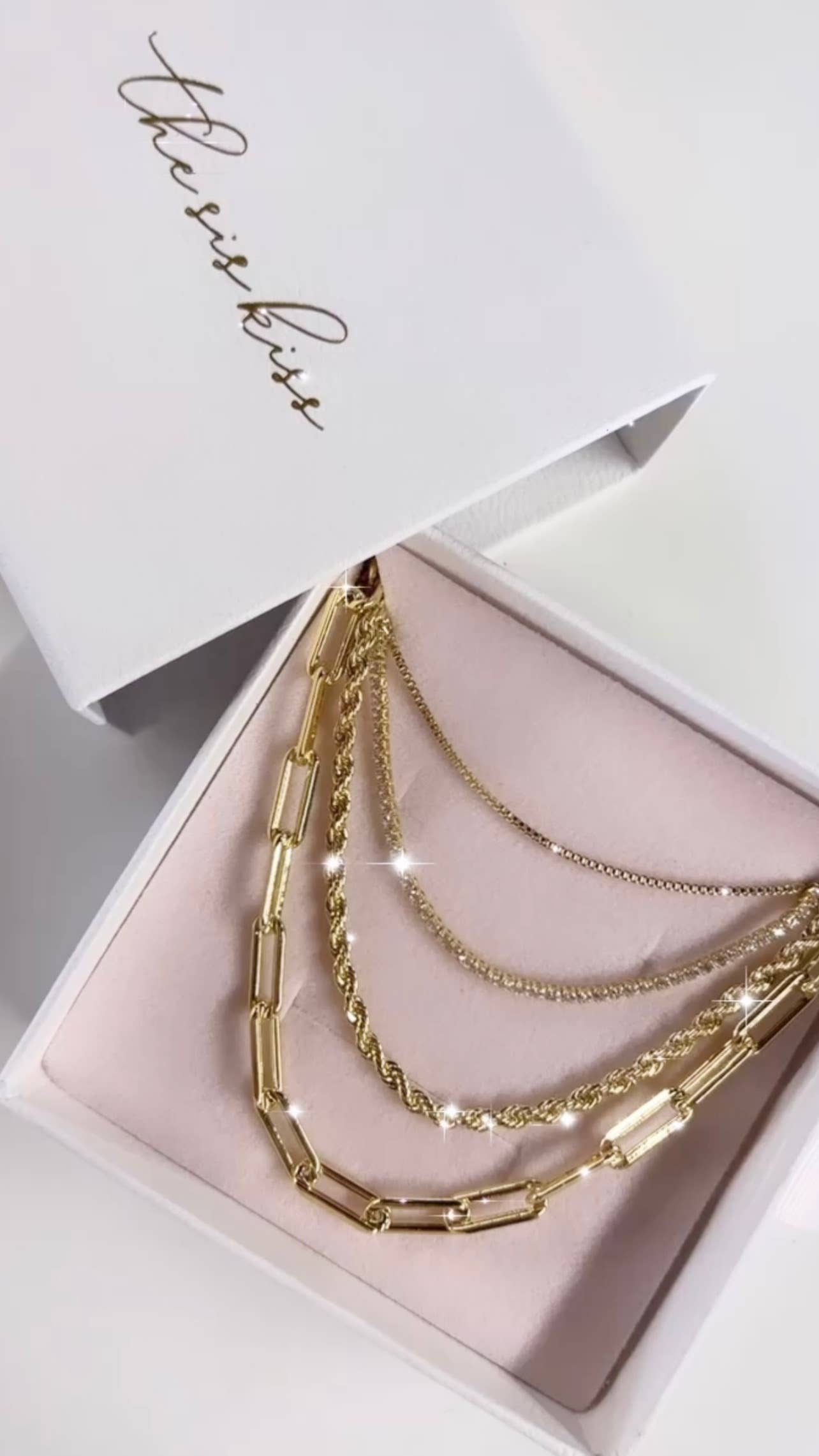 The Vivian Chain (Essentials Collection): Gold – Piccolo Boutique LLC